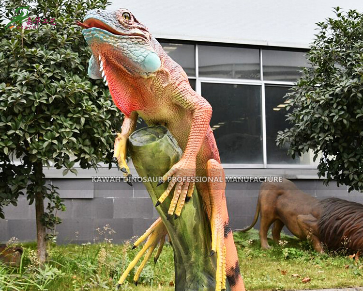 Factory Sale Customized Animatronic Animals Lifelike Chamaeleonidae ...
