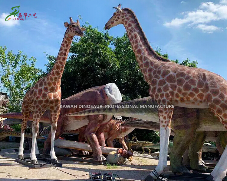 Factory Sale Realistic Animatronic Animals Life Size Giraffe Statue ...