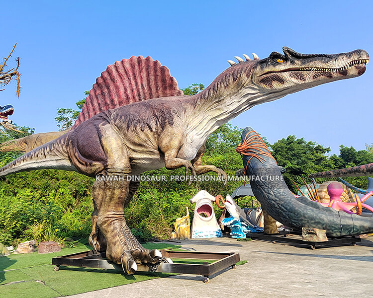 Lifelike Spinosaurus Statue 15 Meters Long Animatronic Dinosaur ...