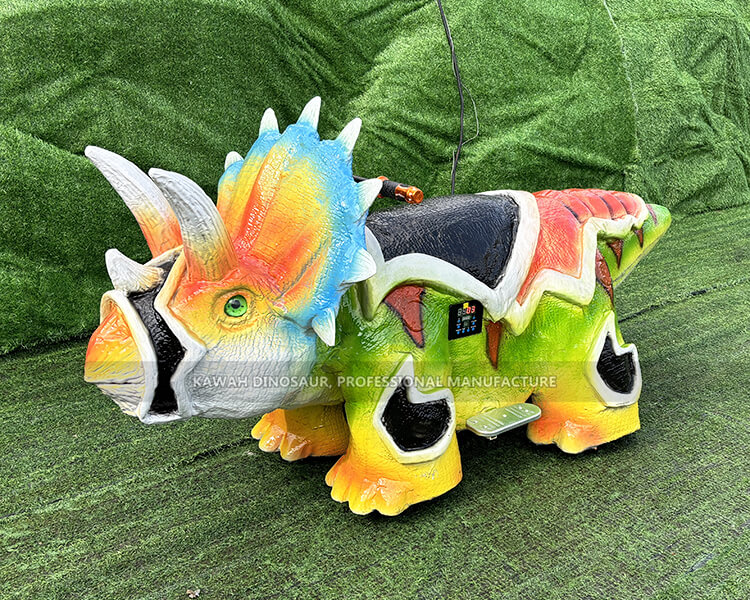 Voiture à pédales dinosaure animatronique à démarrage par pièces pour ...